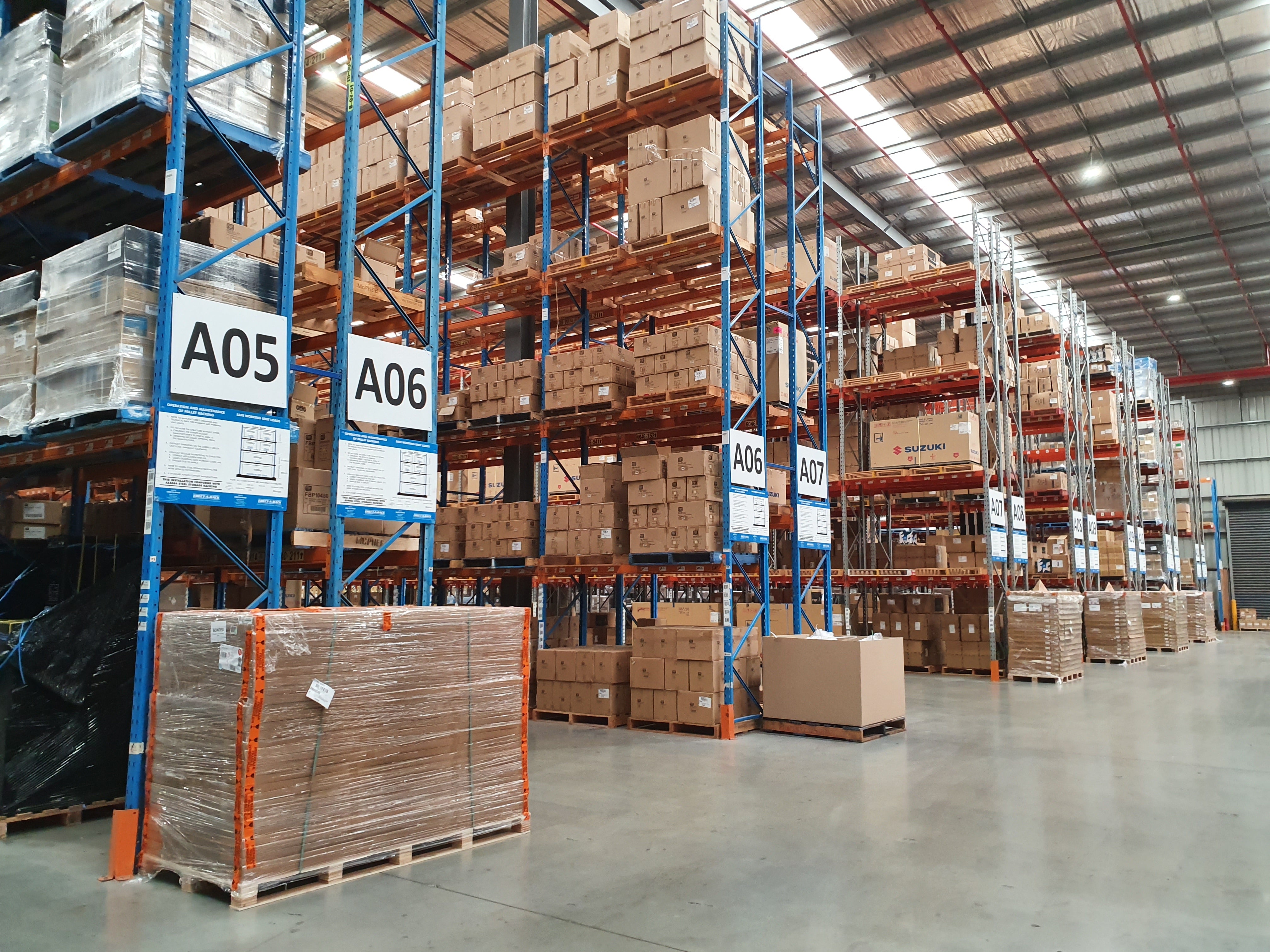 Narrow Aisle Pallet Racking Systems | Narrow Aisle & VNA Racking ...