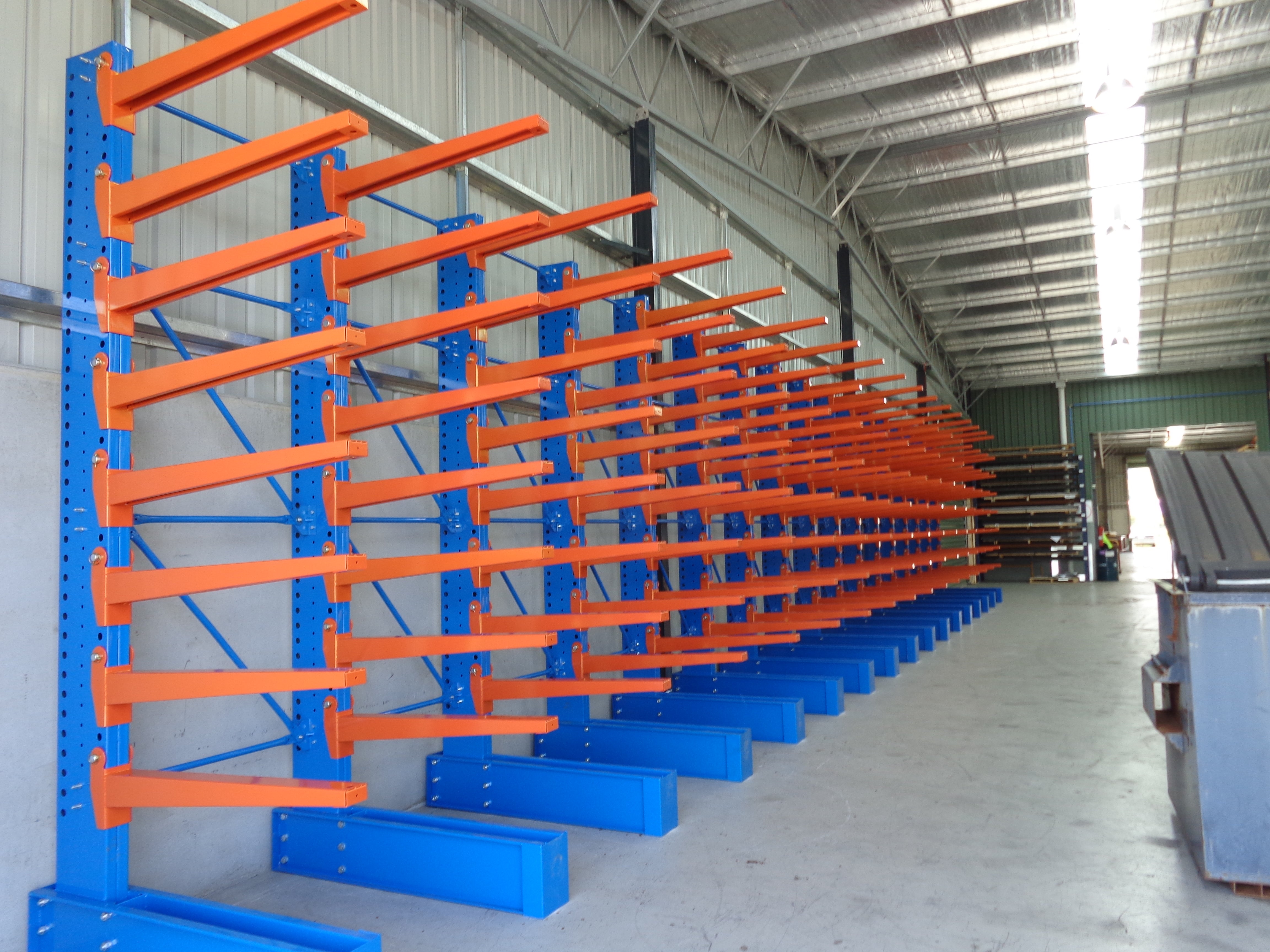 Cantilever Racking & Shelving | Cantilever Warehouse Racking | ReadyRack